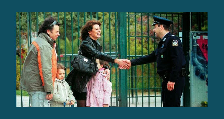 ΟΧΙ ΔΕΝ ΕΙΝΑΙ ΠΡΩΤΑΠΡΙΛΙΑ: Επιστρέφει στα λημέρια του ο «αστυνομικός ...